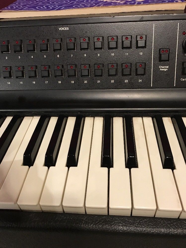 MATRIXSYNTH: DK SYNERGY DIGITAL KEYBOARDS INC. VCART4 SYNTHESIZER