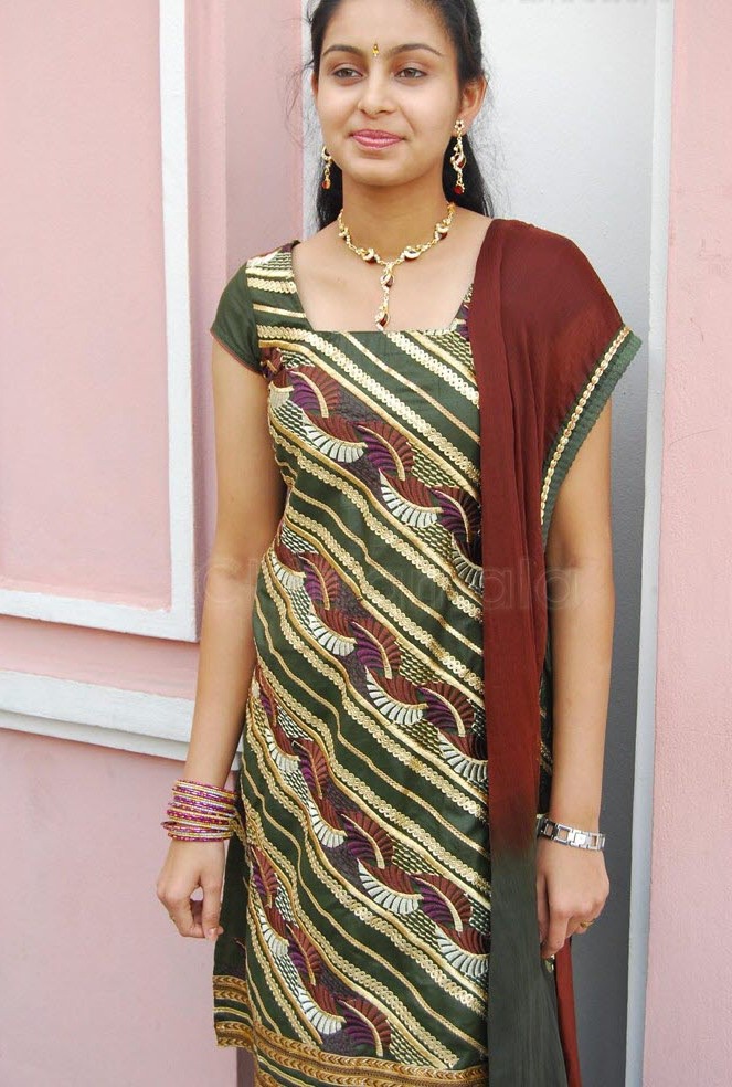 Hot Picture World: Dance Actress Abinaya Exclusive Photo Album