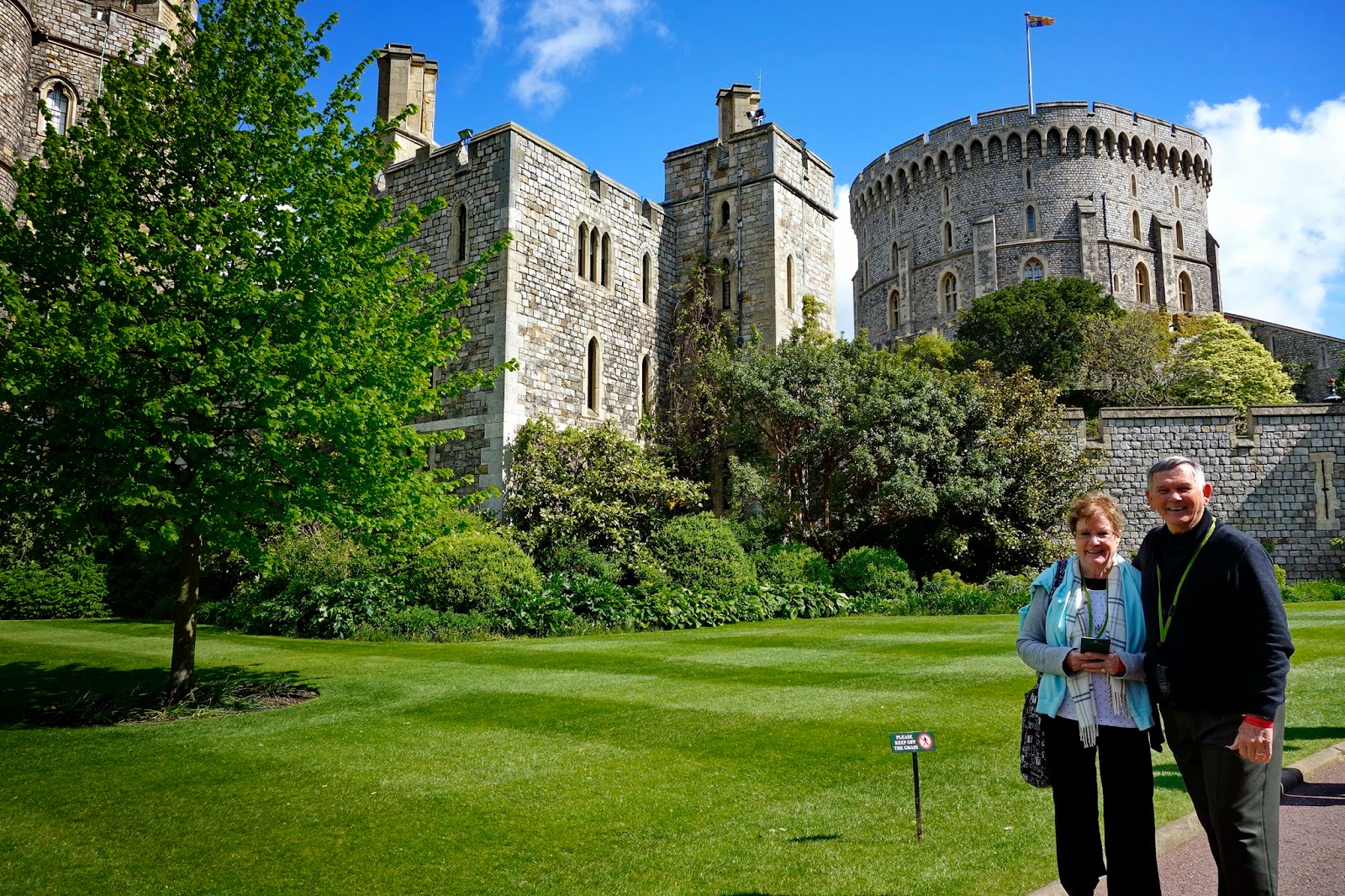 Traveling Wayne's World: London: Tour of Windsor Castle, City of Bath ...