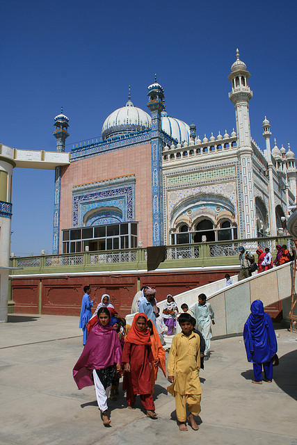 Bhong Mosque Pakistan Wallpapers ~ Pakistani Tourism