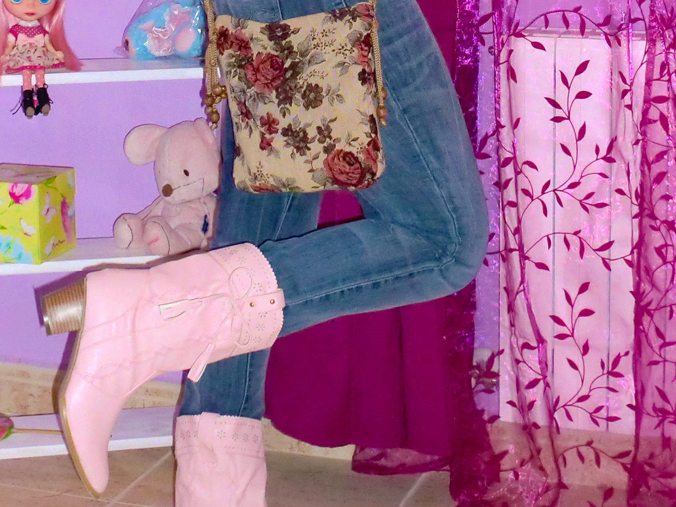 Karate & Cowgirl Boots - Girls that Glitter Love the Dark