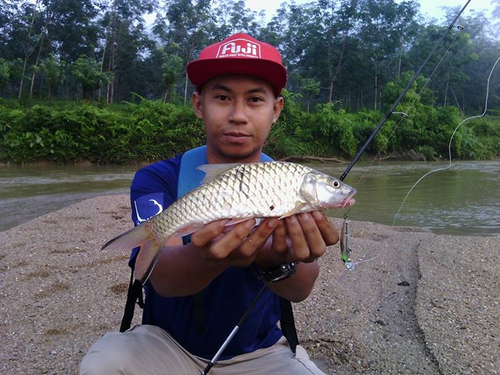 GedebeLureCaster: Sehari di Jeli - Memburu Sikang dan Sebarau