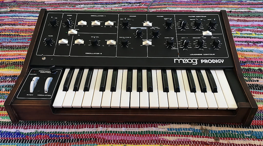 MATRIXSYNTH: Moog Prodigy MK2 with MIDI and mods