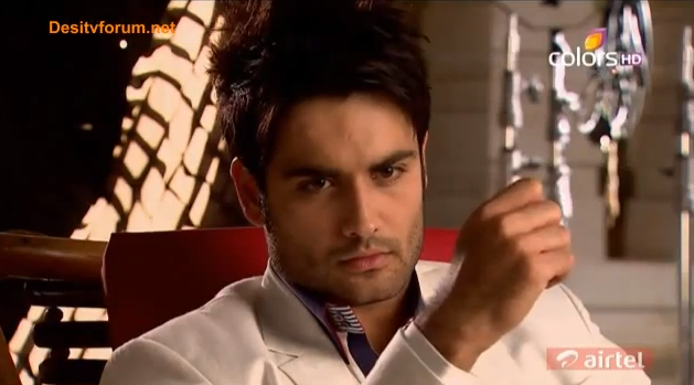 Hypnotizingly Arnav: RISHAB KUNDRA