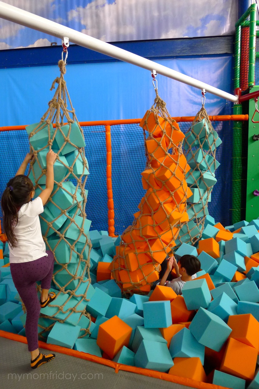My Mom-Friday: Jump Yard Indoor Trampoline Park Opens in Frontera Verde ...