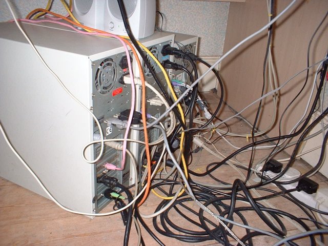 Thrash Those Messy Wires - Tech Quark