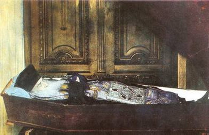 Two Posthumous Miracles of Saint Nektarios | MYSTAGOGY RESOURCE CENTER