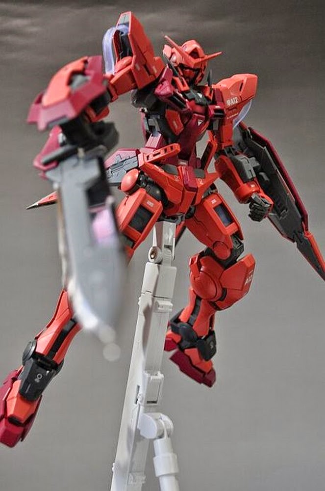 Custom Build: MG 1/100 Gundam Exia "Char Custom"
