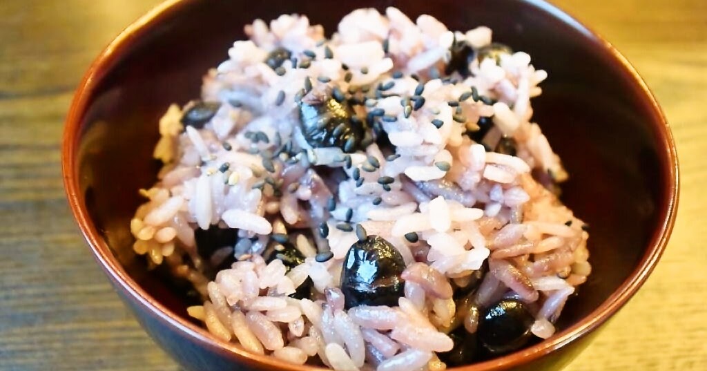 Recipes for Tom: Iri-kuromame gohan / steamed rice with toasted black ...