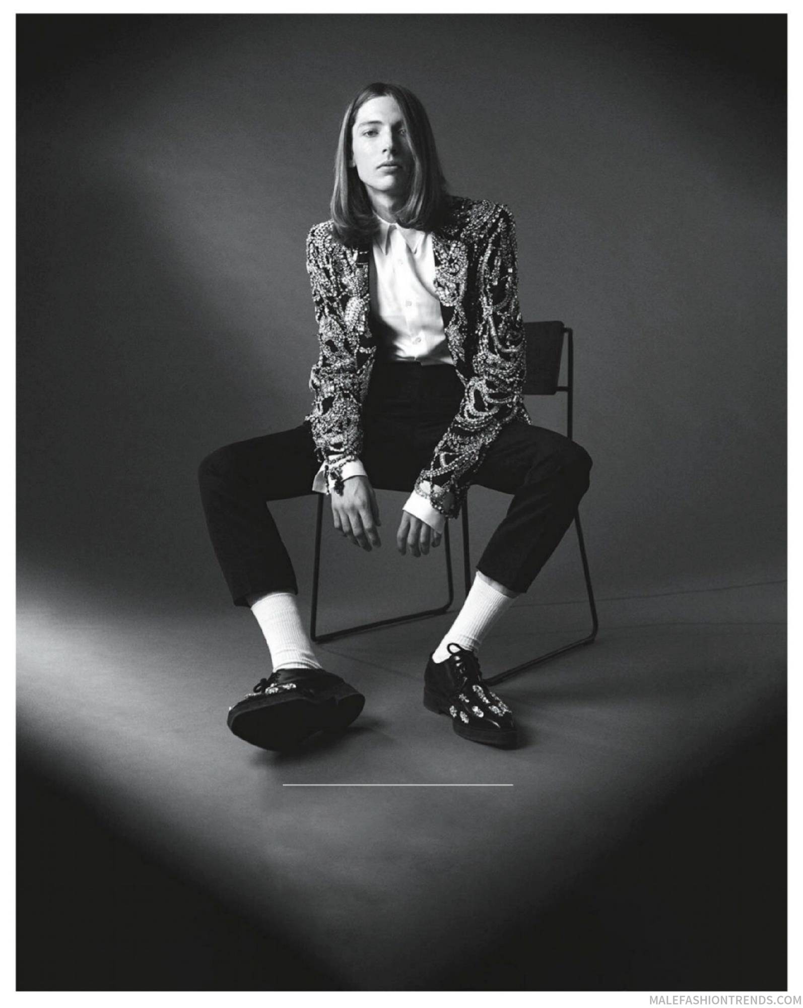 Luke Robson para GQ Australia en fotos de Georges Antoni