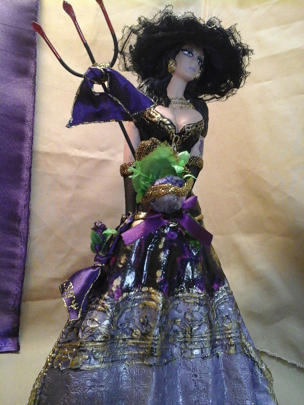 Imagens Stamm: MARIA MULAMBO,38cm,PG 02,Vestido luxo