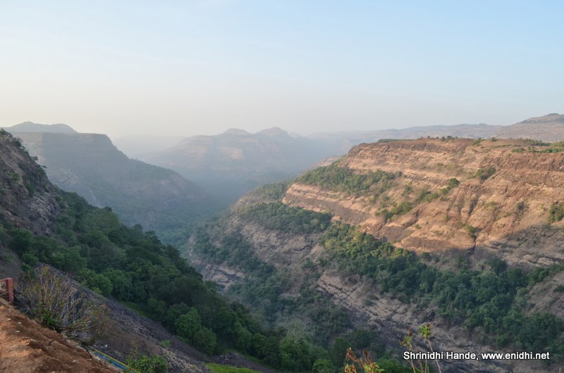 Visiting Lonavala and Kandala in summer - eNidhi India Travel Blog