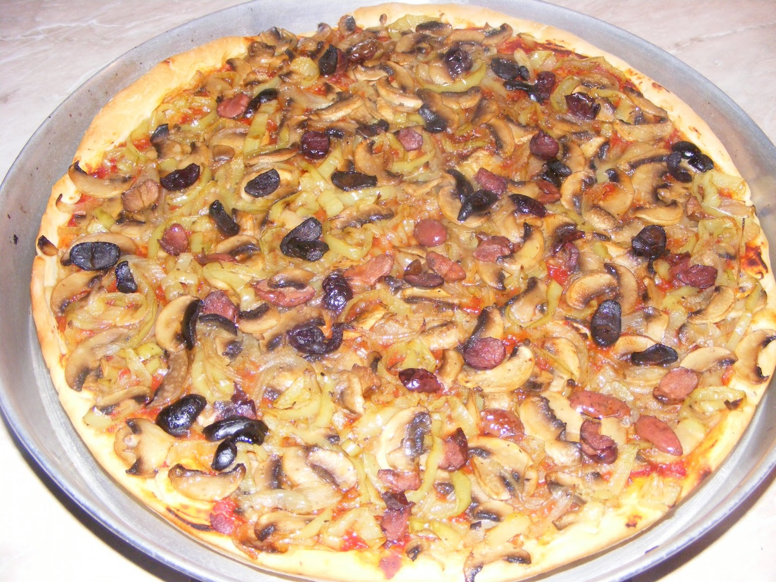 Pizza cu legume Retete Pizza De Post | Preparatedevis.ro