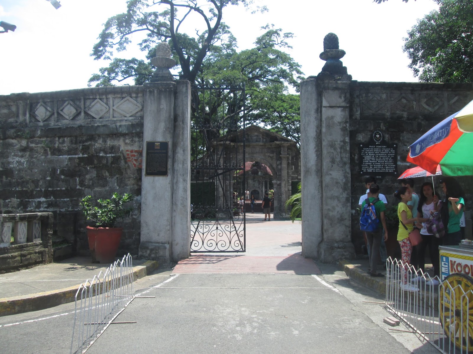 Historical Landmarks In Paco Manila, Philippines: Paco Park (Cemetery)