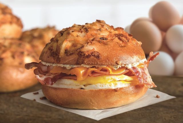 Bruegger's Debuts New Farmhouse Egg Sandwich as Part of 2018 Fall Menu