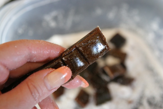 A Little Sugar on the Weekend: Old-Fashioned Horehound Candy