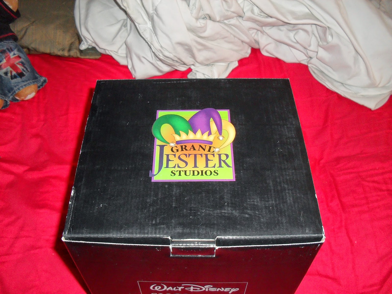 A Surprise Gift! Grand Jester Studios Walt Disney Showcase Collection
