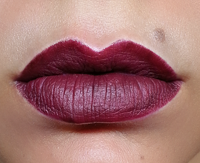 Lipstick in Lisbon: Batom do Dia - Kiko Unlimited Stylo na cor 12 Burgundy