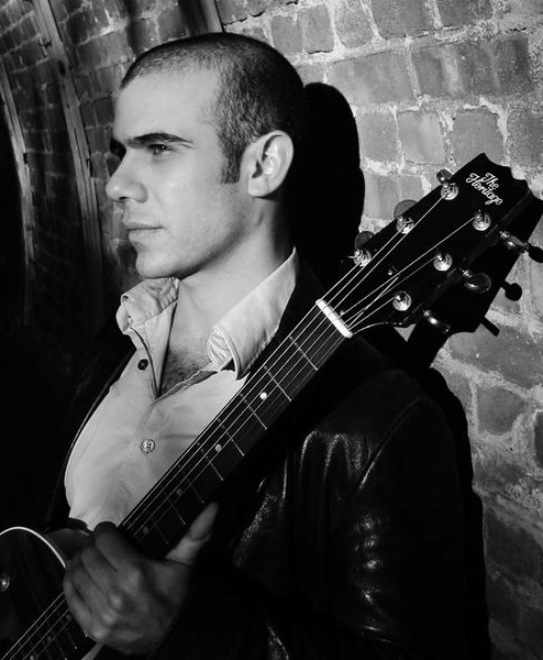 L'Ostia: Greg Diamond - Dançando Com Ale