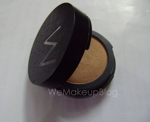 We MakeUp: A Bronzy Golden :Make up store Micro Shadow in Bronze