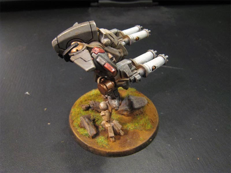 Showcase: Tau Empire Forgeworld XV9 Hazard Suits : GRIM DARK REALMS