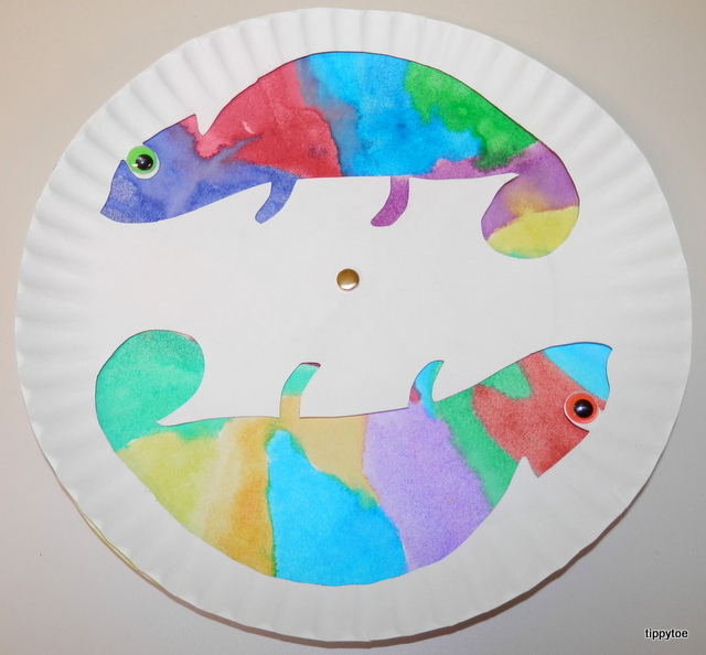 Tippytoe Crafts: Colorful Chameleons