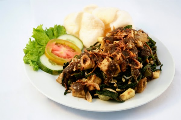 Makan Diantar: Rujak Cingur – Masterpiece Jawa Timur