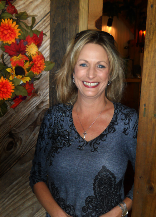 Cochino Lodge Weddings: Kaylie Wheeler and Drew Henley Wed At Cochino Lodge