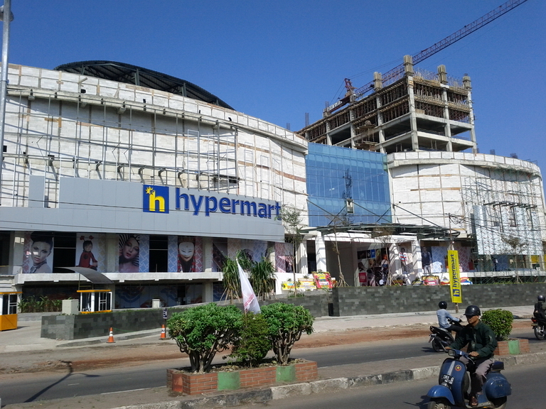 Selamat Datang Di Hypermart Cirebon - Hypermart Cirebon | Low prices ...