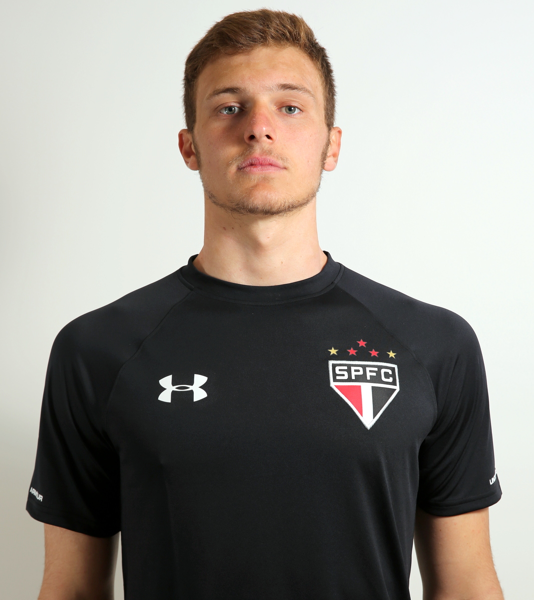 FACE LUCAS PERRI NAUTICO