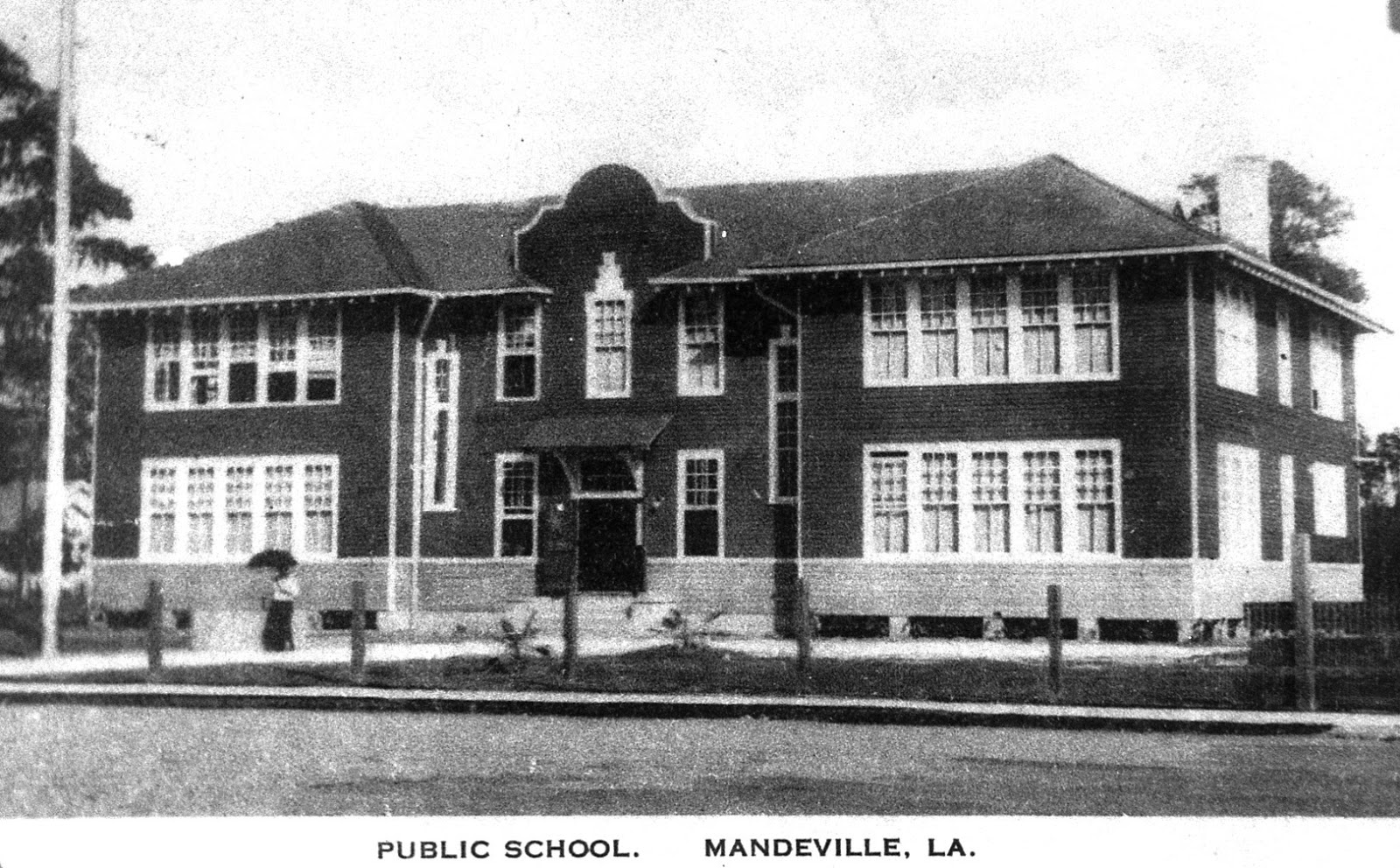 Tammany Family: Old Mandeville High School Photos