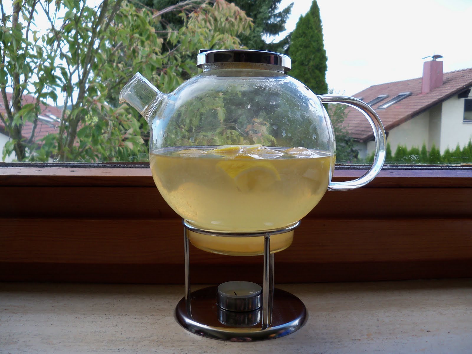 5 Element Food: Hot Lemonade with Honey