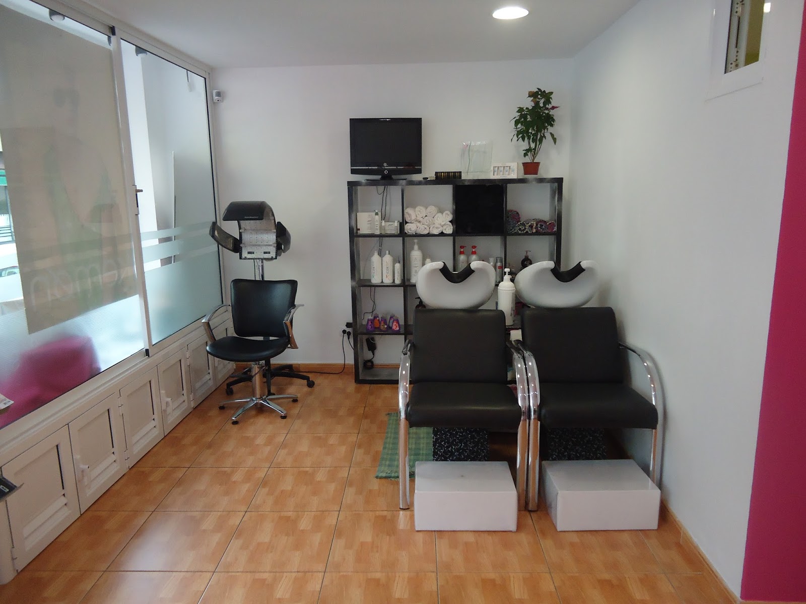 Telde Habla: NOREIA SALON DE PELUQUERIA Y BELLEZA ( HAIR BODY )