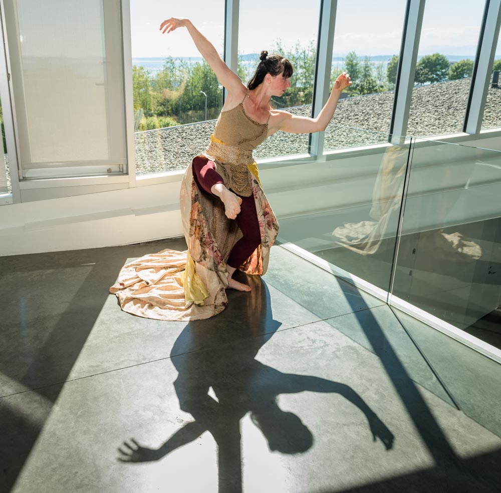 'Round About Seattle: Kimberly Holloway, Dancer