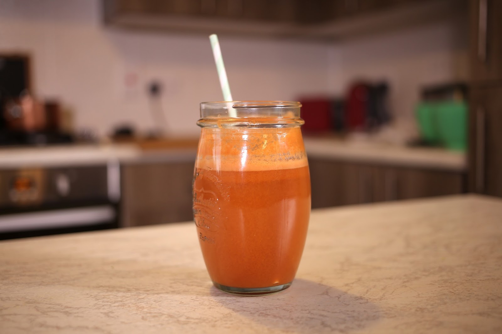 3 Super Healthy Lean Machines Juice Recipes - Claire Justine