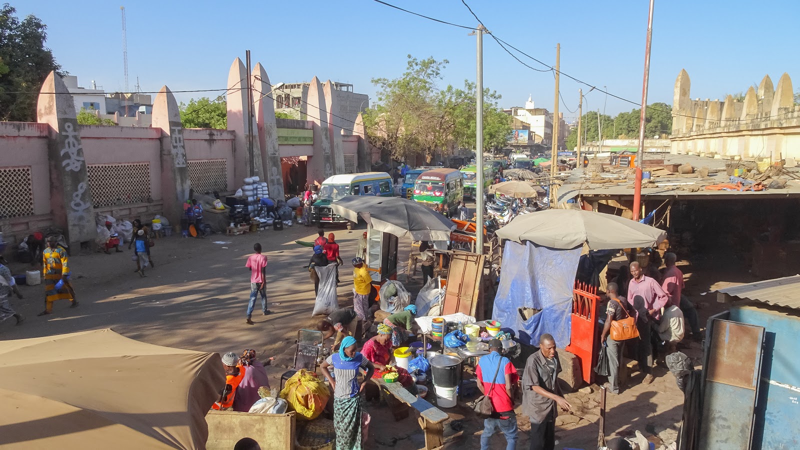 Mali - Hiking in Sub-Saharan Mountains - Sven's Travel Venues