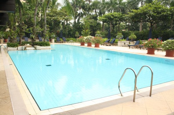 Hotel Peninsula-Manila & Escolta - The Lazy Investor's Way