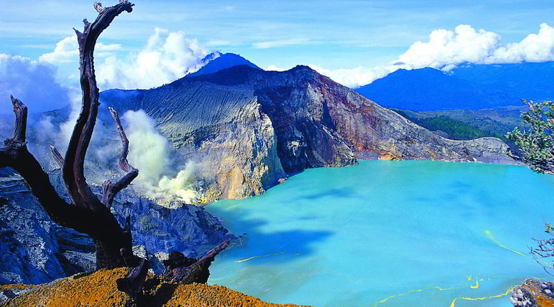 Indonesian Travel - Kawah Ijen (Bondowoso-Banyuwangi) - Kabar Absensi