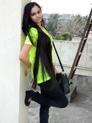 Neon Lee! - Chiconomical