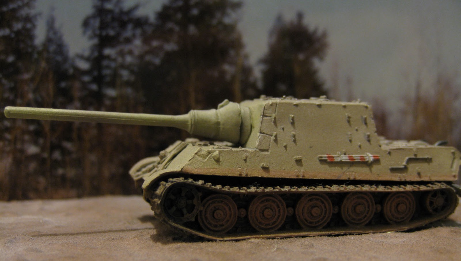 WWII German Jagdtiger tank destroyer in THREE different paint schemes ...
