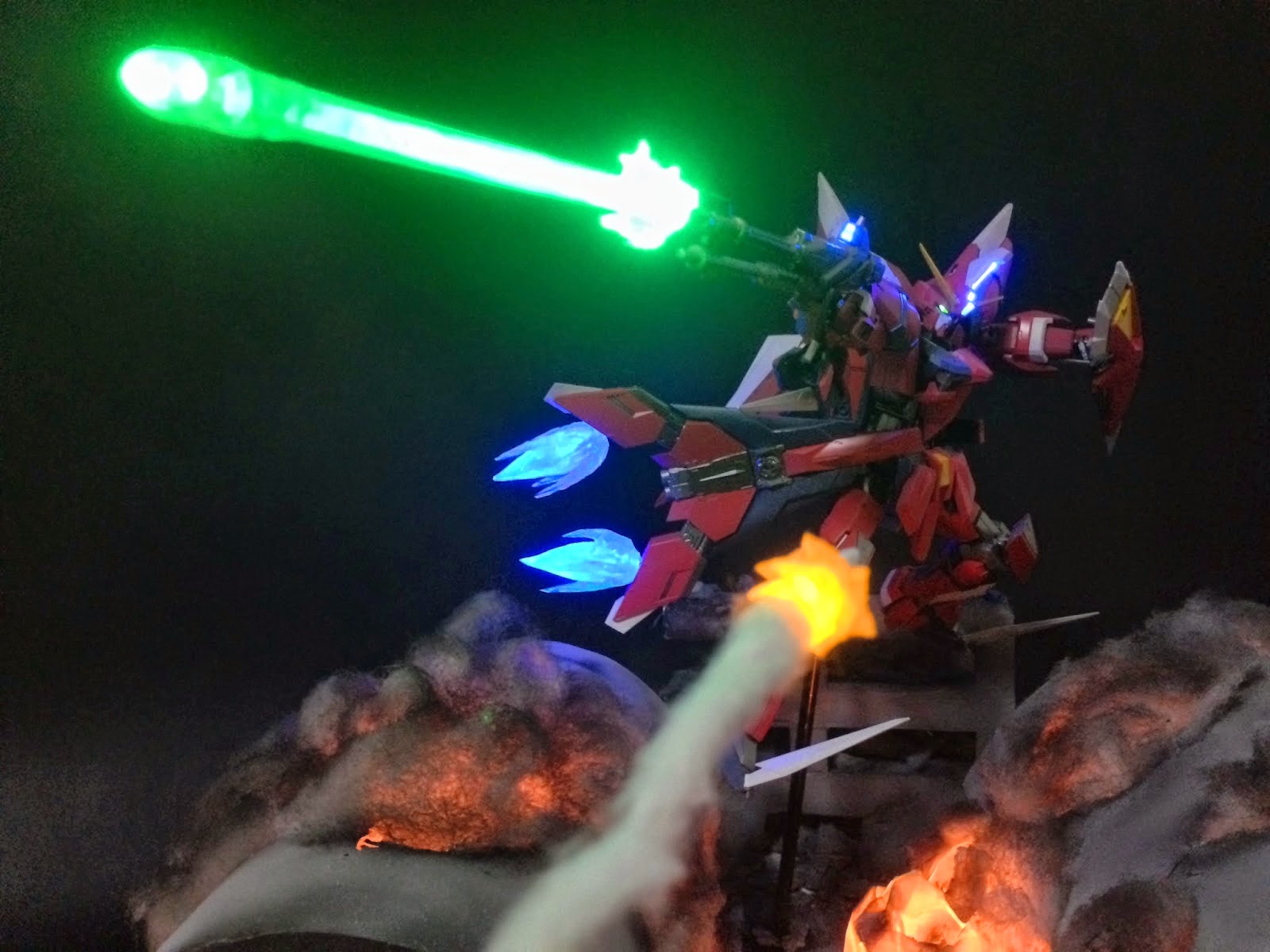 10 Awesome Customized Model Kits with LED lights