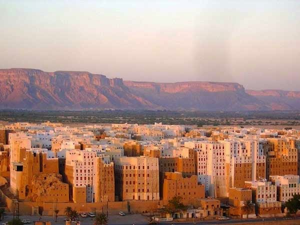 Keindahan Desa Mud Brick di Wadi Hadramaut dan Wadi Dawan Yaman ...