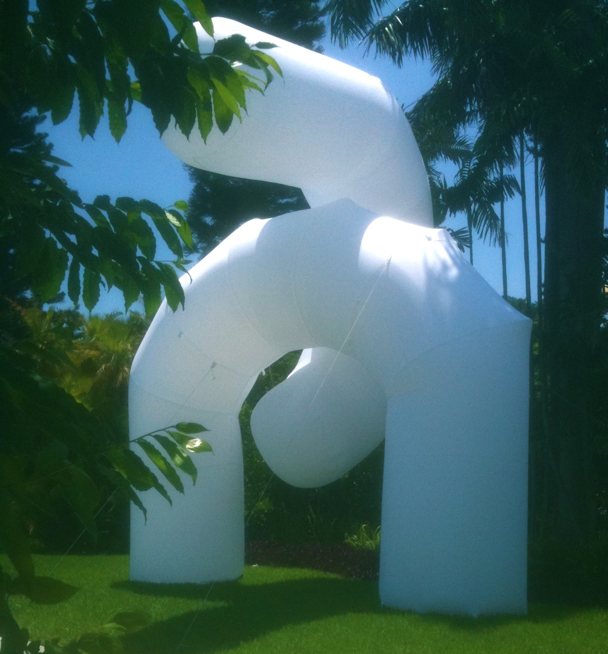 Gaspar, El Lugareño: (Miami) Miguel Rodez expone en Coral Gables