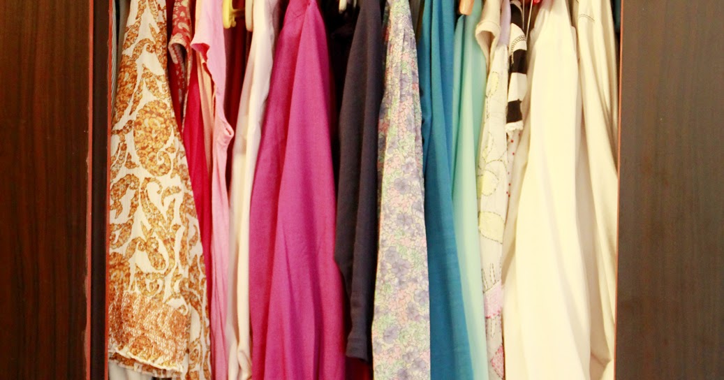 Colour-coded wardrobe | The Silver Kick Diaries