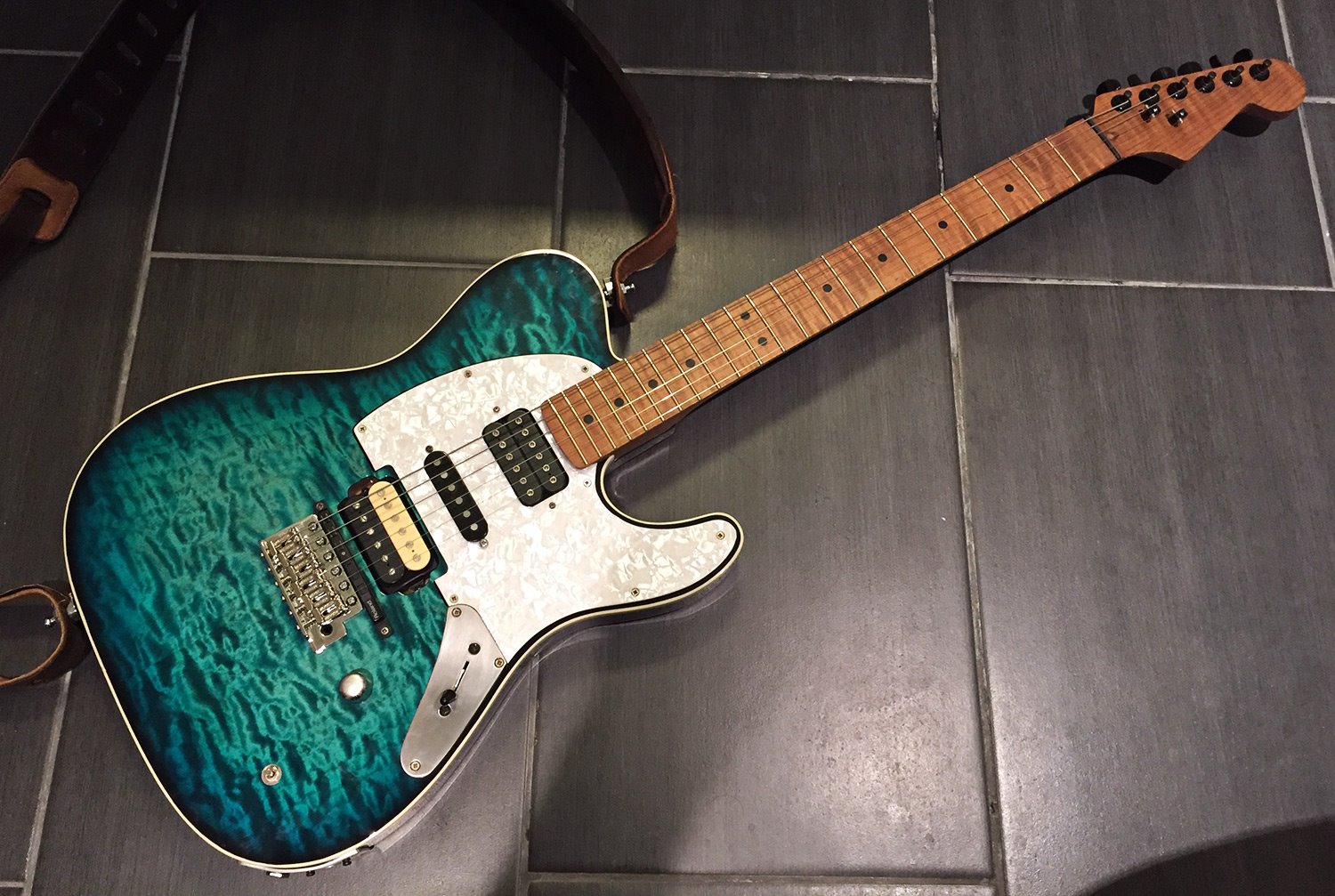 Turquoise Burst Chambered GK synth Tele | Unofficial Warmoth Forum