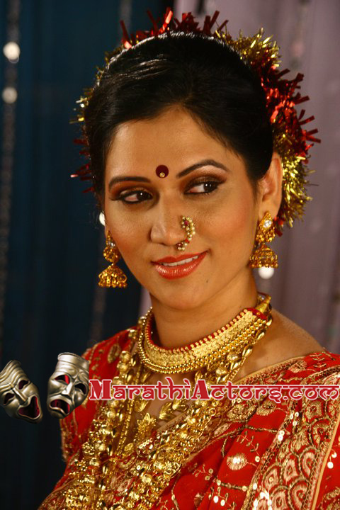 marathi actor and actress: samidha guru photos