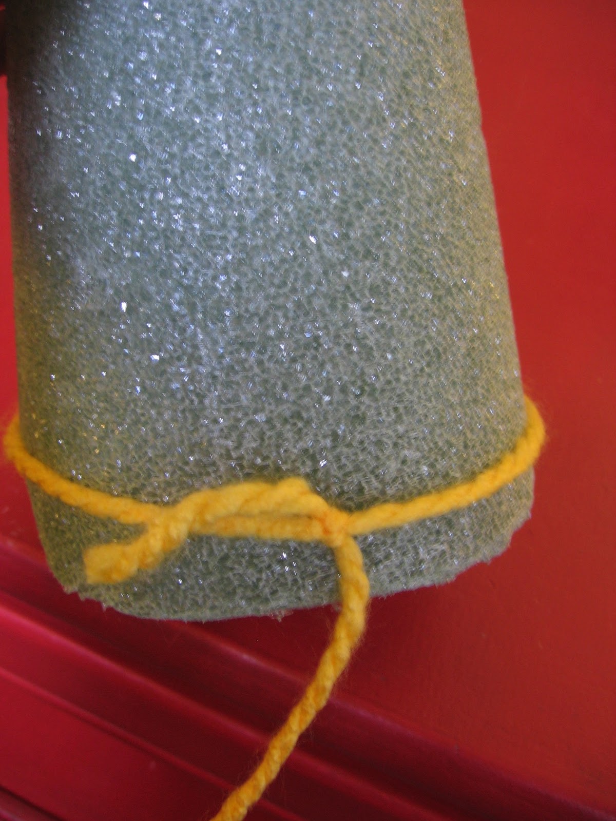 The Mommy Diaries: Candy Corn Decor {a tutorial!}