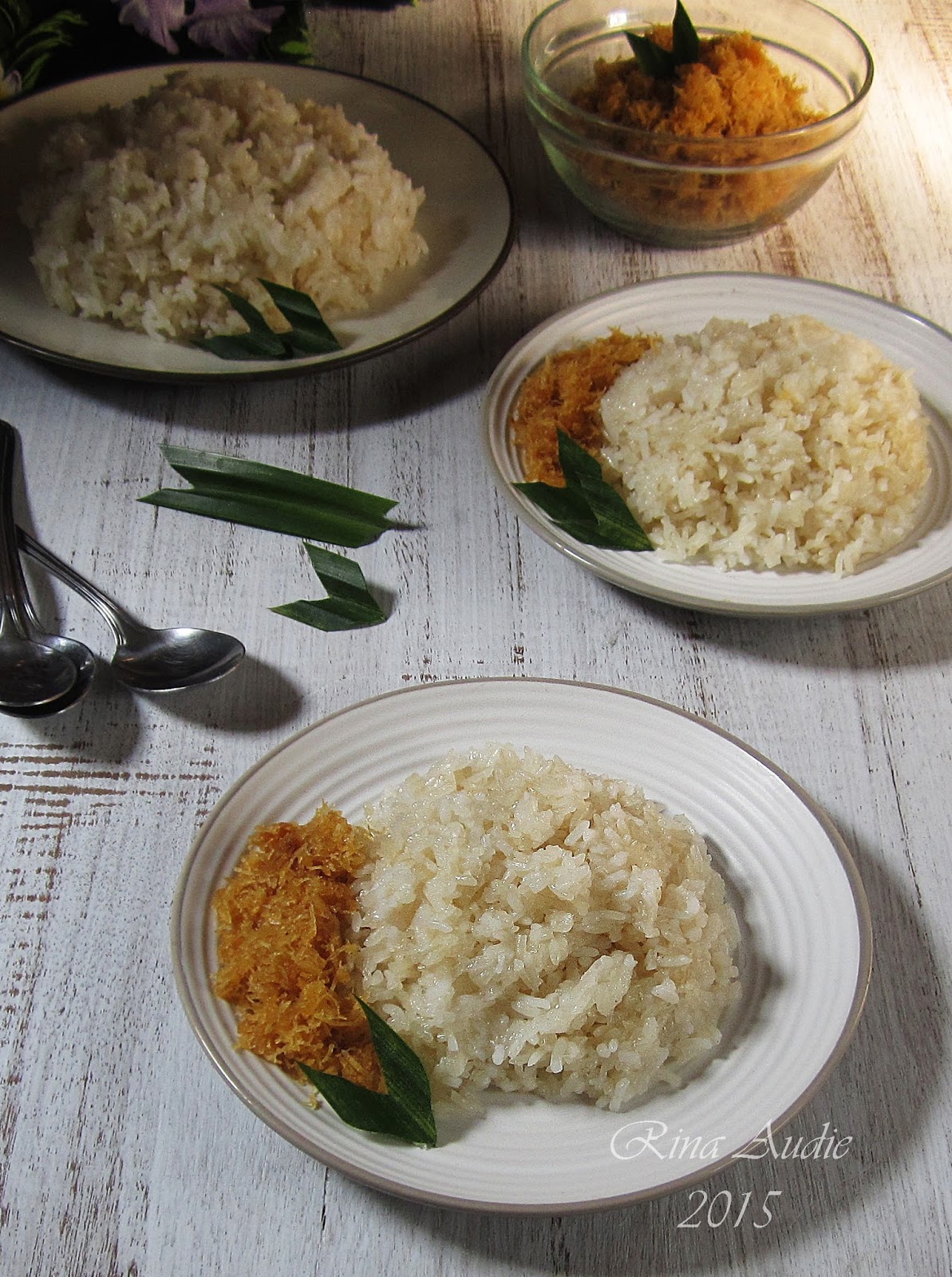 Ketan Kukus Unti Kelapa - DapurManis