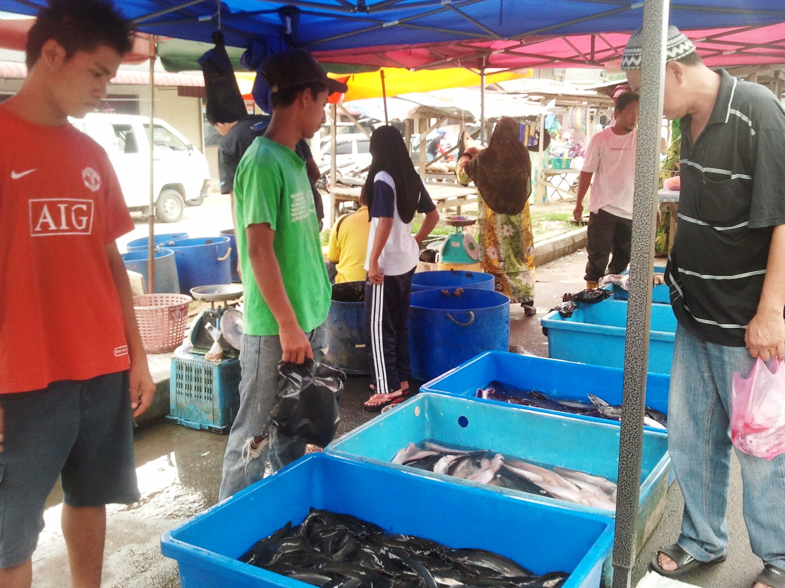 Johor Ke Terengganu.: Pasar Manir