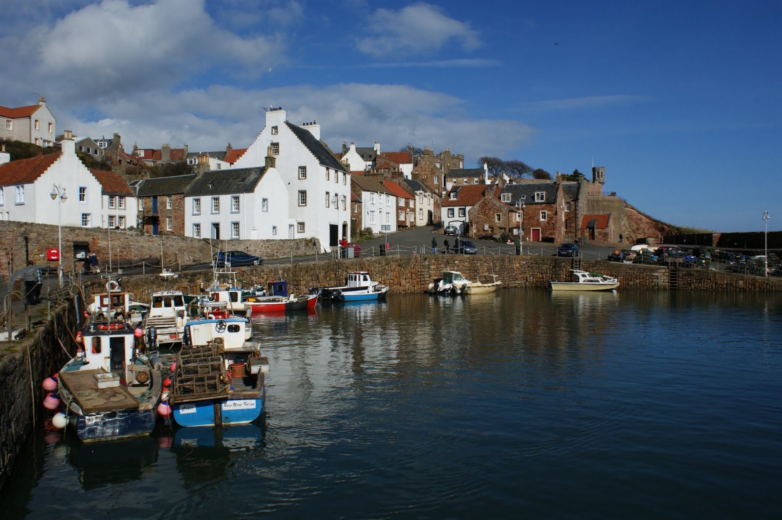 Tour Scotland: Tour Scotland Photographs Harbour Crail Tour Scotland: Tour Scotland Photographs Harbour Crail